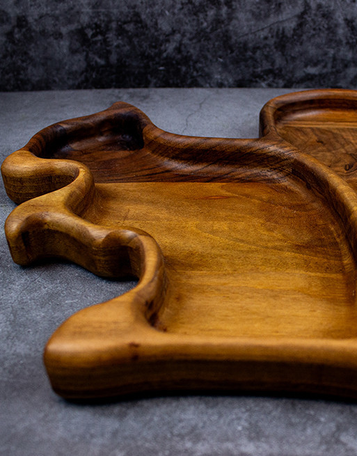 Squirrel-Shaped Wooden Serving Platter | nikkowood